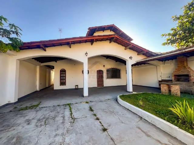 Casa / Sobrado para Venda em São Sebastião/SP Juquehy 4 Quartos