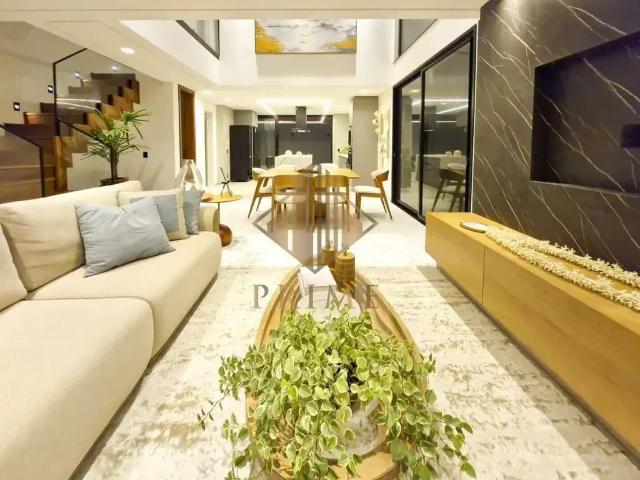 Casa / Sobrado para Venda em São Sebastião/SP Juquehy 4 Quartos