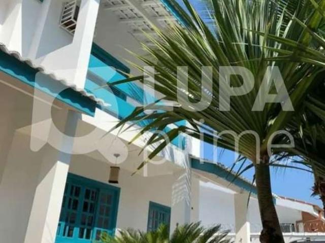Casa / Sobrado para Venda em São Sebastião/SP Juquehy 4 Quartos
