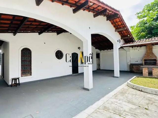 Casa / Sobrado para Venda em São Sebastião/SP Juquehy 4 Quartos
