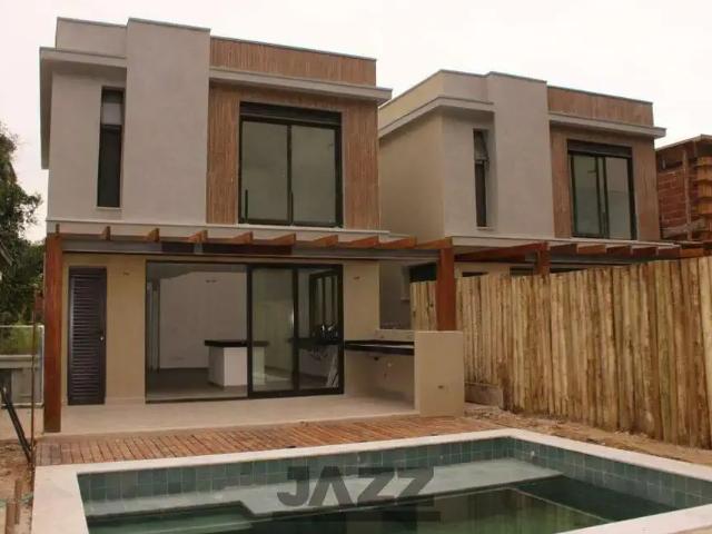 Casa / Sobrado para Venda em São Sebastião/SP Juquehy 4 Quartos