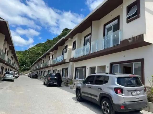 Casa / Sobrado para Venda em São Sebastião/SP Juquehy 3 Quartos