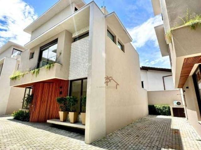 Casa / Sobrado para Venda em São Sebastião/SP Juquehy 3 Quartos