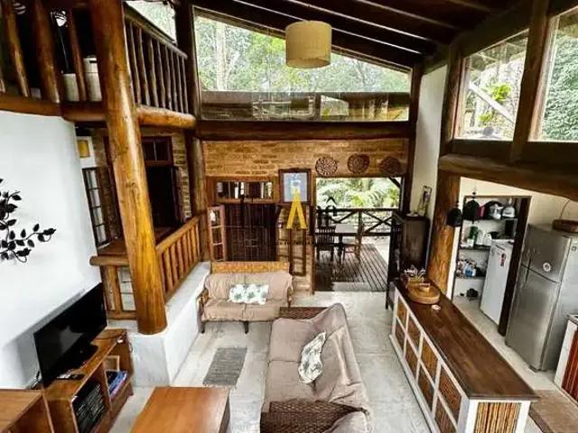 Casa / Sobrado para Venda em São Sebastião/SP Maresias 3 Quartos