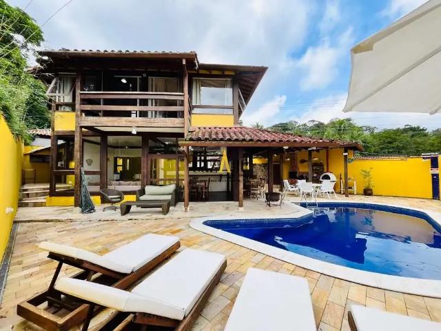 Casa / Sobrado para Venda em São Sebastião/SP Maresias 4 Quartos