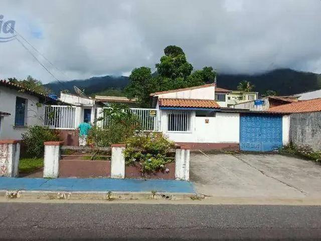 Casa / Sobrado para Venda em São Sebastião/SP São Francisco 2 Quartos