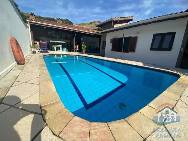 Casa / Sobrado para Venda em São Sebastião/SP São Francisco da Praia 6 Quartos