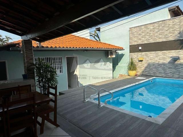 Casa / Sobrado para Venda em São Sebastião/SP São Francisco da Praia 3 Quartos