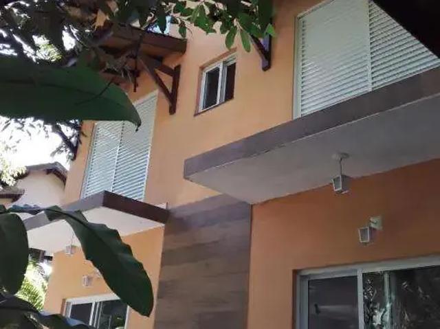Casa / Sobrado para Venda em São Sebastião/SP Sertão do Camburi 3 Quartos