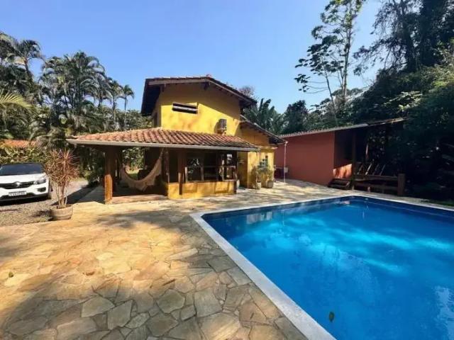 Casa / Sobrado para Venda em São Sebastião/SP Sertão do Camburi 4 Quartos