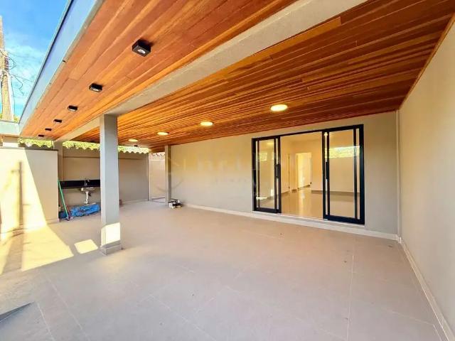 Casa / Sobrado para Venda em São Sebastião/SP Porto Grande 3 Quartos