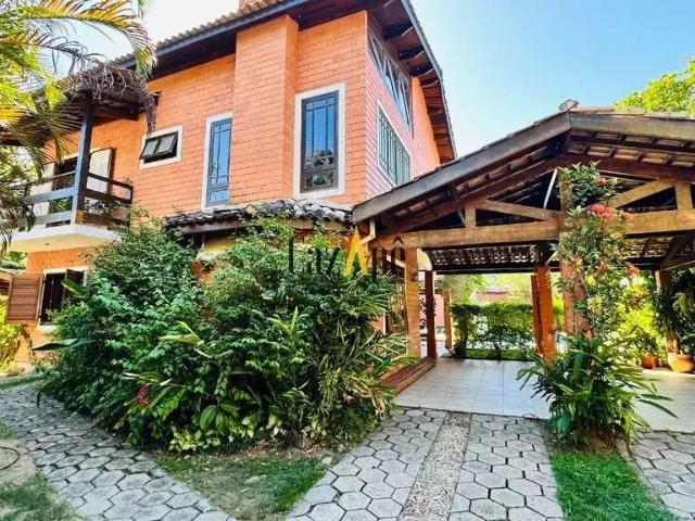 Casa / Sobrado para Venda em São Sebastião/SP Paúba 4 Quartos