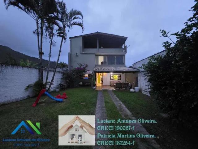 Casa / Sobrado para Venda em São Sebastião/SP Praia da Enseada 2 Quartos