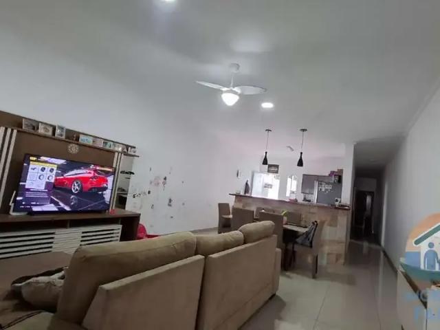 Casa / Sobrado para Venda em São Sebastião/SP Enseada 2 Quartos