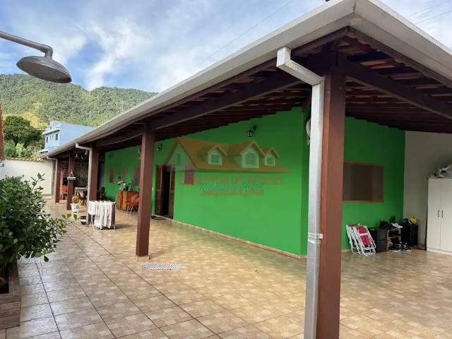 Casa / Sobrado para Venda em São Sebastião/SP Praia da Enseada 2 Quartos
