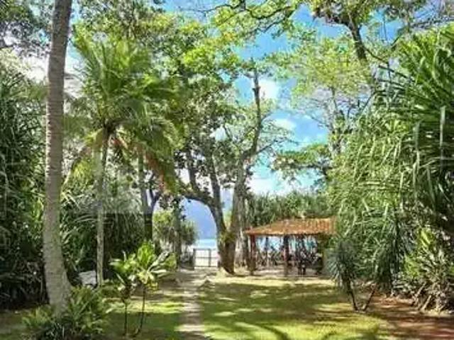 Casa / Sobrado para Venda em São Sebastião/SP Praia de Barequeçaba 5 Quartos