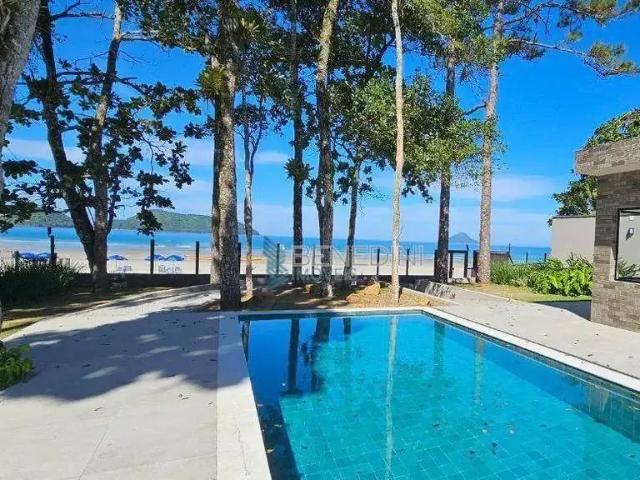 Casa / Sobrado para Venda em São Sebastião/SP Praia de Juqueí 4 Quartos