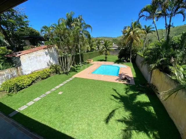 Casa / Sobrado para Venda em São Sebastião/SP Toque Toque Grande 4 Quartos