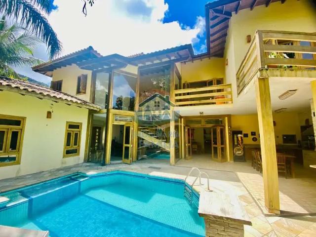 Casa / Sobrado para Venda em São Sebastião/SP Toque Toque Pequeno 5 Quartos