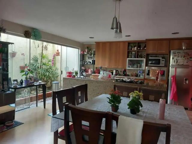 Casa / Sobrado para Venda em São Paulo/SP Tatuapé 4 Quartos