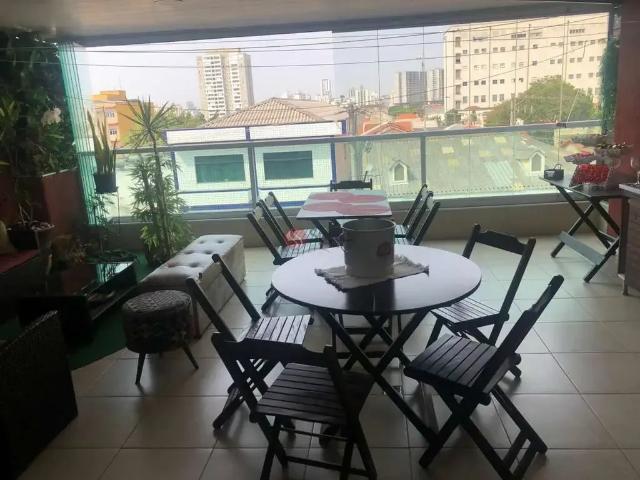 Casa / Sobrado para Venda em São Paulo/SP Tatuapé 4 Quartos