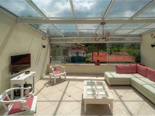 Casa / Sobrado para Venda em São Paulo/SP Tremembé 4 Quartos