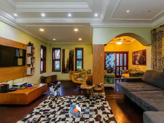 Casa / Sobrado para Venda em São Paulo/SP Tremembé 4 Quartos