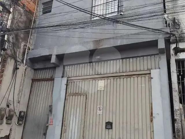 Casa / Sobrado para Venda em São Paulo/SP Tremembé 4 Quartos