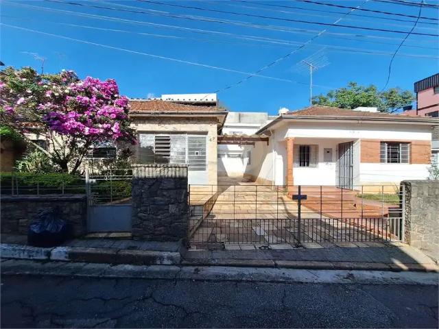 Casa / Sobrado para Venda em São Paulo/SP Tremembé 4 Quartos