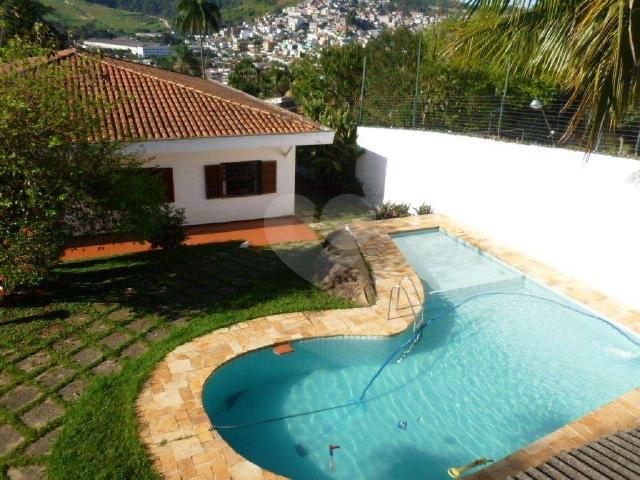 Casa / Sobrado para Venda em São Paulo/SP Tremembé 4 Quartos