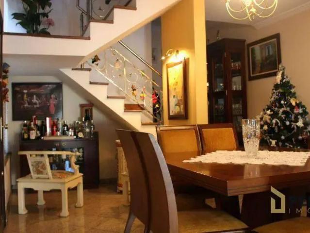 Casa / Sobrado para Venda em São Paulo/SP Tremembé 4 Quartos