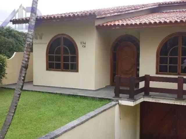 Casa / Sobrado para Venda em São Paulo/SP Tremembé 4 Quartos