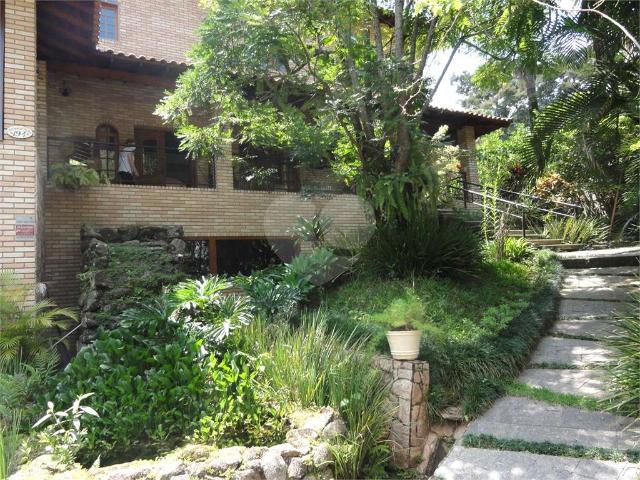 Casa / Sobrado para Venda em São Paulo/SP Tremembé 4 Quartos