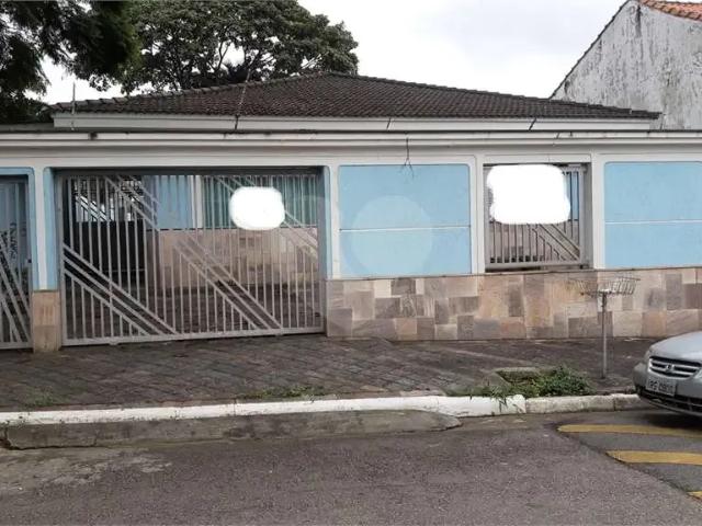 Casa / Sobrado para Venda em São Paulo/SP Tremembé 4 Quartos