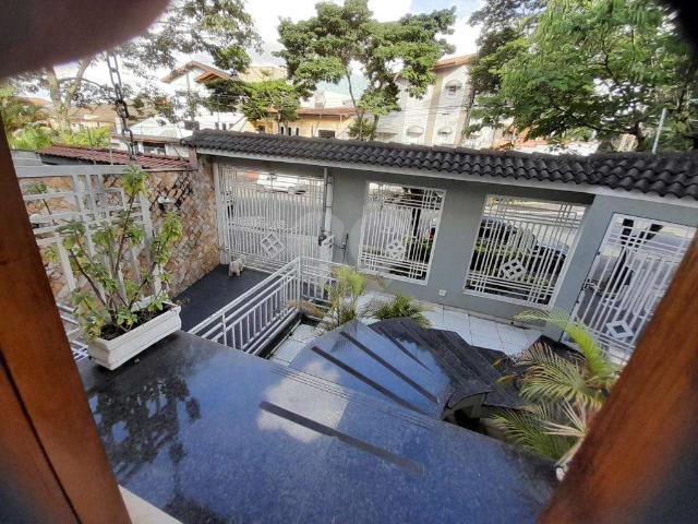 Casa / Sobrado para Venda em São Paulo/SP Tremembé 4 Quartos