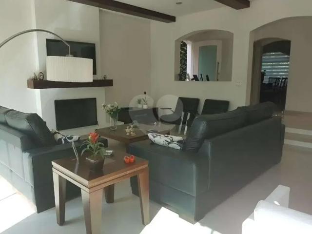 Casa / Sobrado para Venda em São Paulo/SP Tremembé 4 Quartos
