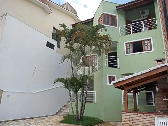 Casa / Sobrado para Venda em São Paulo/SP Tremembé 4 Quartos