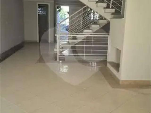 Casa / Sobrado para Venda em São Paulo/SP Tremembé 4 Quartos
