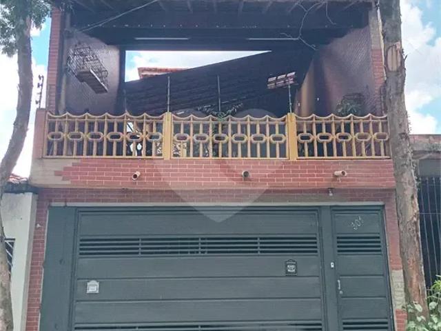 Casa / Sobrado para Venda em São Paulo/SP Tremembé 4 Quartos