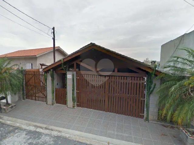 Casa / Sobrado para Venda em São Paulo/SP Tremembé 4 Quartos