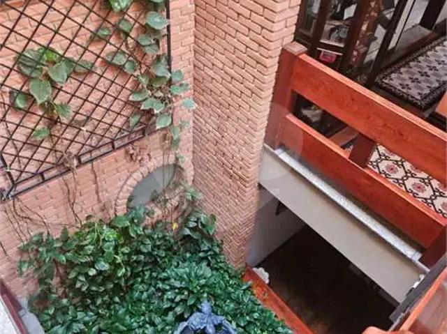 Casa / Sobrado para Venda em São Paulo/SP Tremembé 4 Quartos