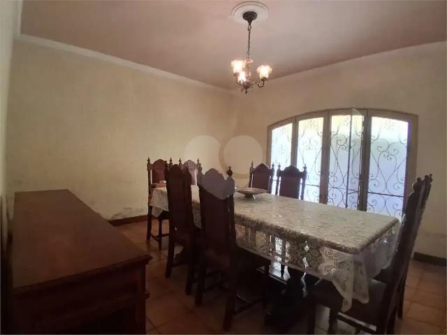 Casa / Sobrado para Venda em São Paulo/SP Tremembé 4 Quartos