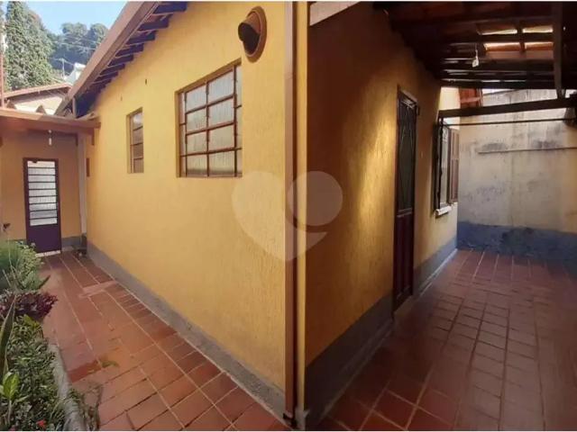 Casa / Sobrado para Venda em São Paulo/SP Tremembé 4 Quartos