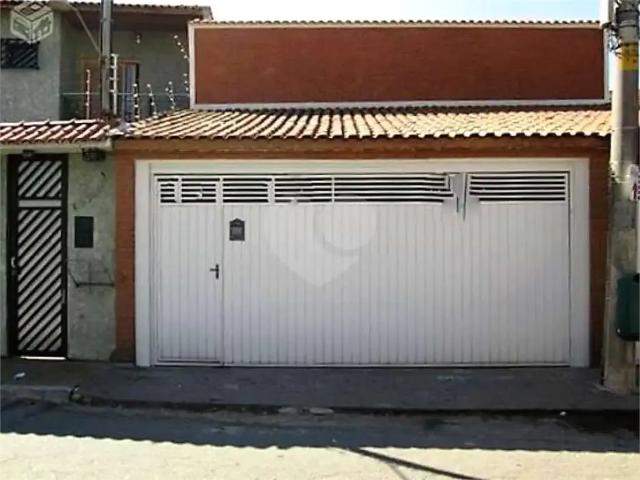 Casa / Sobrado para Venda em São Paulo/SP Tremembé 4 Quartos