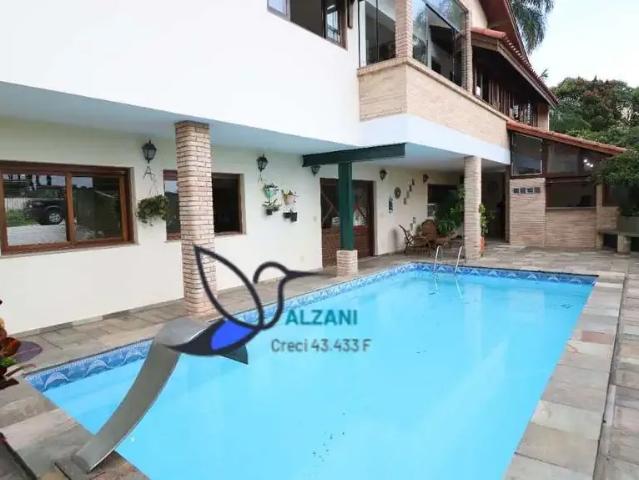 Casa / Sobrado para Venda em São Paulo/SP Tremembé 4 Quartos