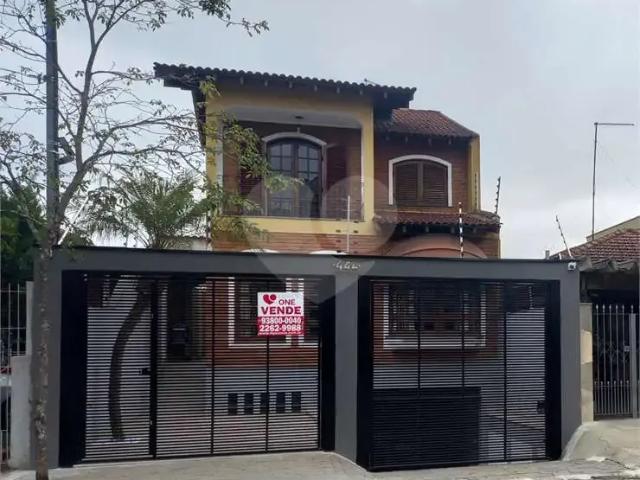 Casa / Sobrado para Venda em São Paulo/SP Tremembé 4 Quartos