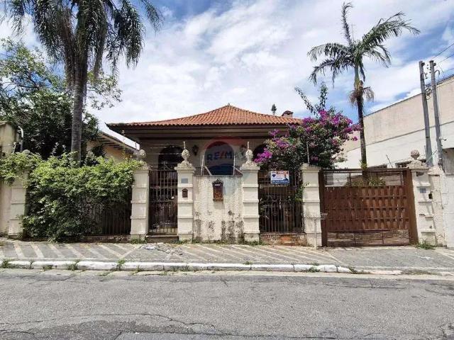 Casa / Sobrado para Venda em São Paulo/SP Tremembé 4 Quartos