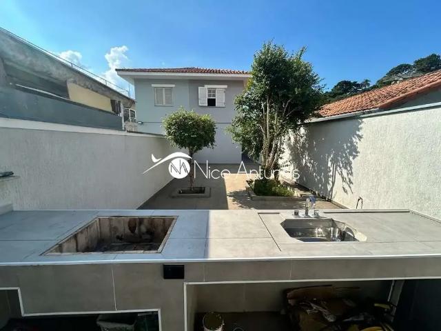 Casa / Sobrado para Venda em São Paulo/SP Tremembé 4 Quartos