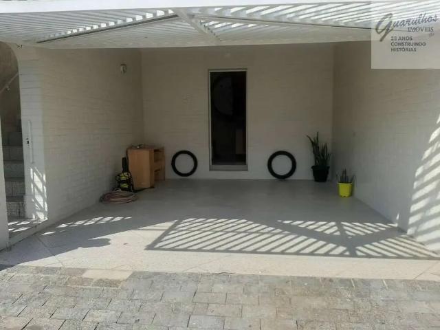 Casa / Sobrado para Venda em São Paulo/SP Tremembé 4 Quartos