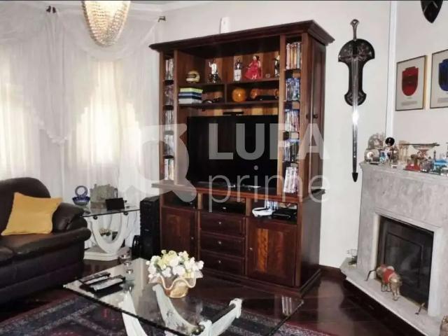 Casa / Sobrado para Venda em São Paulo/SP Tremembé 4 Quartos